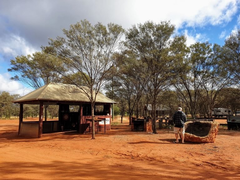 Mulga Creek Hotel- Byrock – NSW - Fulltime Caravanning