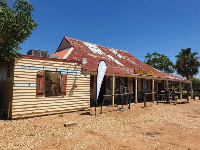 Hebel Hotel - Hebel - Qld - Fulltime Caravanning